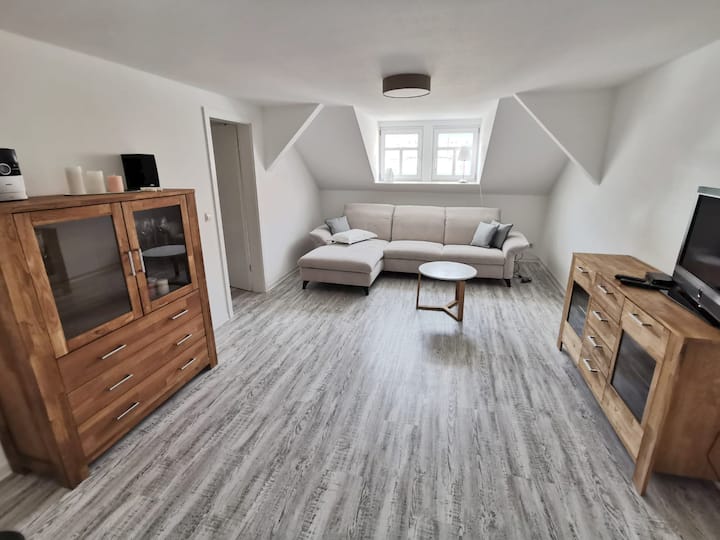 Helle, Stilvolle, Ruhige Wohnung Im Herzen Zittaus - Zittau