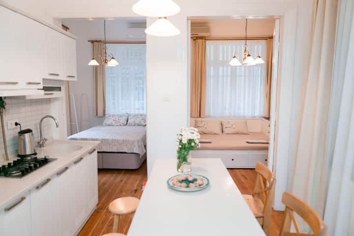 Cozy Convenient Apartment For - Istanbul