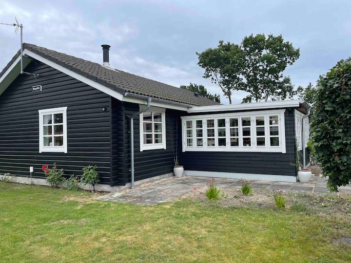 ØSter Hurup - Sommerhus M/stor Overdækket Terrasse - Denmark