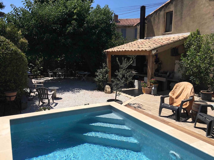 Grande Maison Et Jardin Allauch, Village Provençal - Marsella