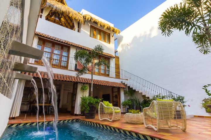 Casa Dalusso Green Room Old Town 6-unit Villa - Puerto Vallarta