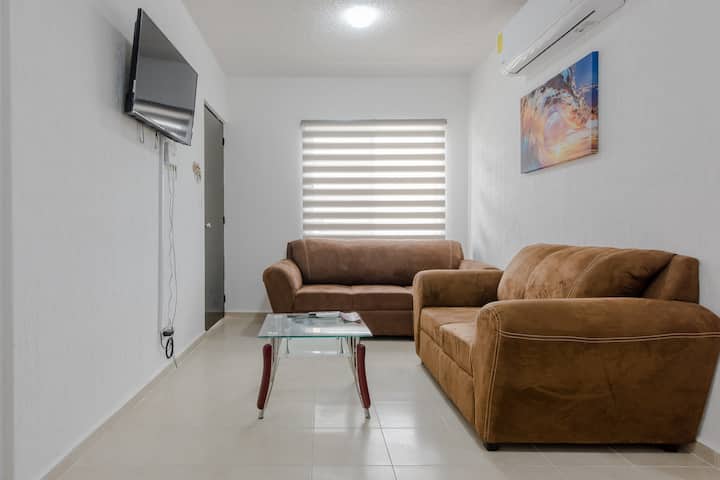 Home Away, Luxury Retreat Full Apartment - Playa del Carmen
