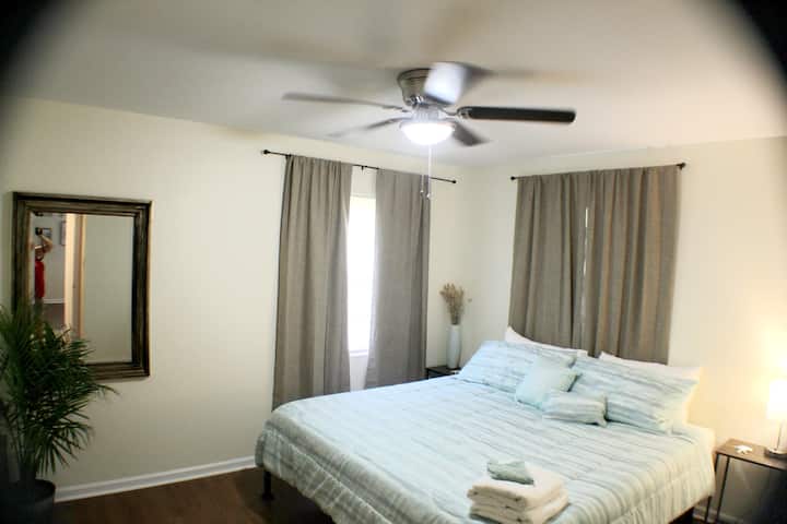 Close To Colleges, Downtown And I-10 - Tallahassee Museum