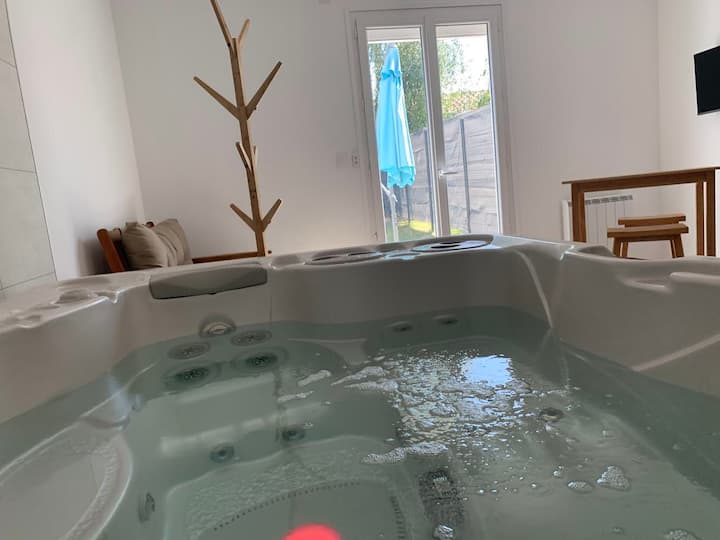 Studio Avec Spa Intérieur Privé - Pornic
