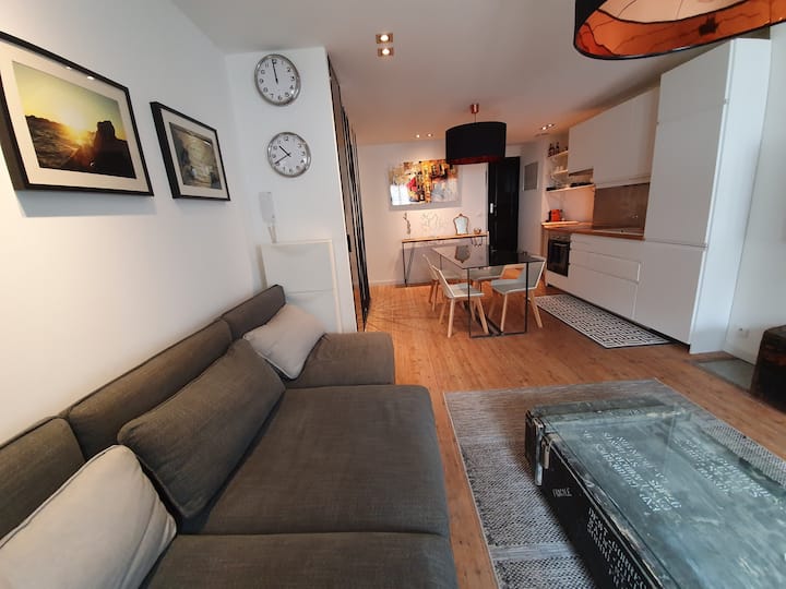 Appartement Dans Centre Ville - Granville