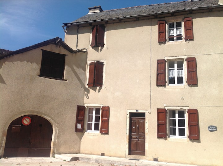 Maison Saint-pierre Au 1er éTage - Ispagnac