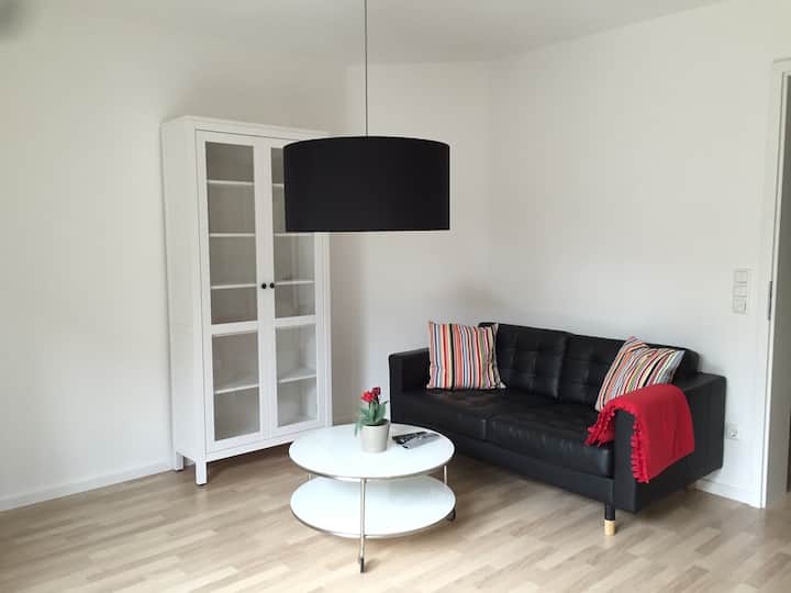 Studio Apartment In Family Home In Park Area - Munich