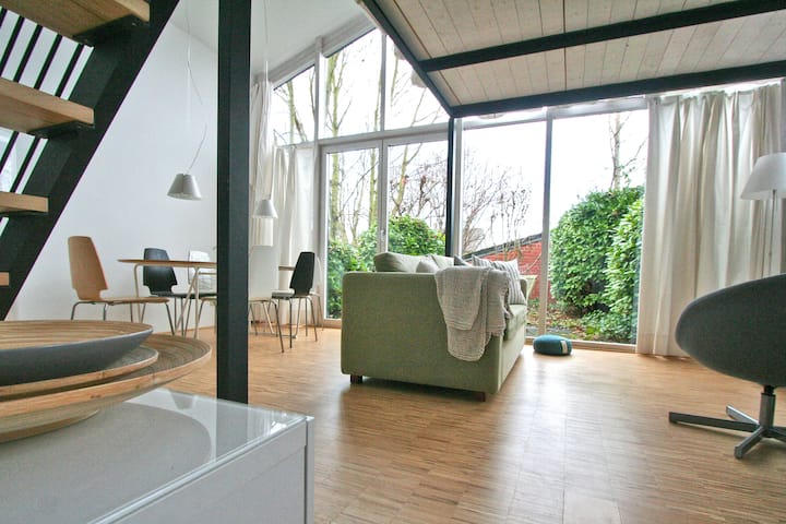 Lichtdurchflutetes Appartement Im Kölner Westen - Köln