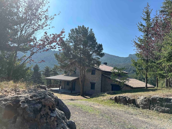 Cal Manubens ( Casa Rural ) - Berga