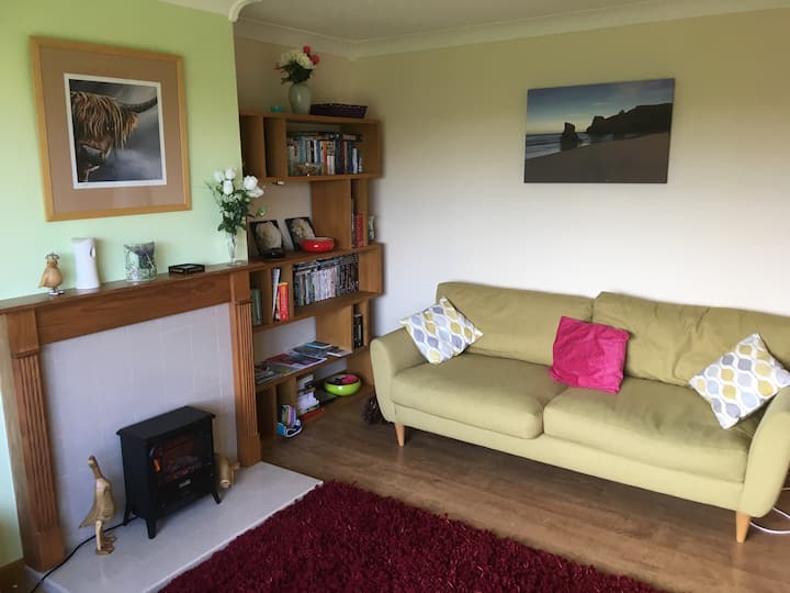 Oor Wee Hoose - Isle of Lewis