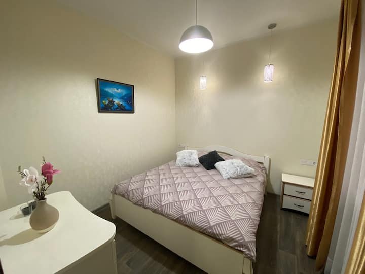 Vorontzov 2 Br Apt Best Location - Odesa