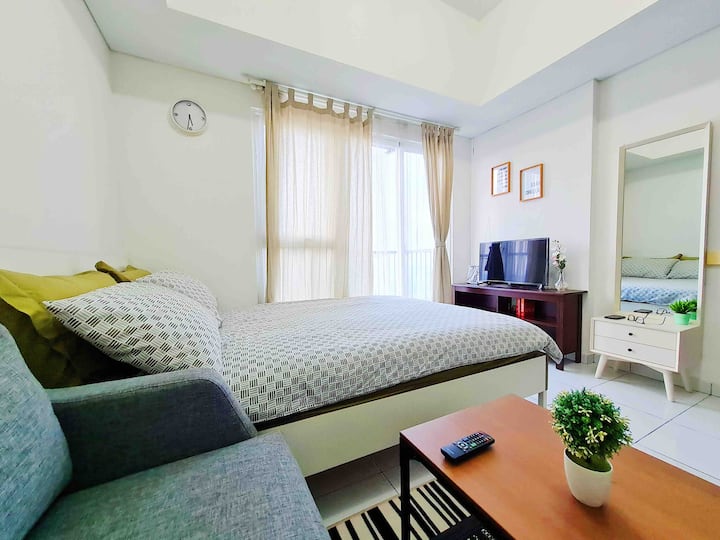 Comfy Apartment In Bsd, Very Close To Aeon & Ice. - Jakarta