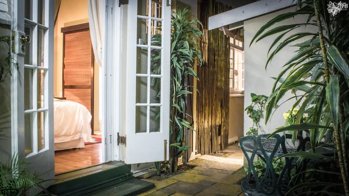 Secluded Garden Entrance To Private Guest Room 5 - Durban
