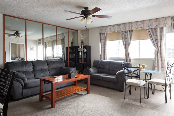 Middle Of Waikiki, Beautiful Condo For 6 - Honolulu, HI