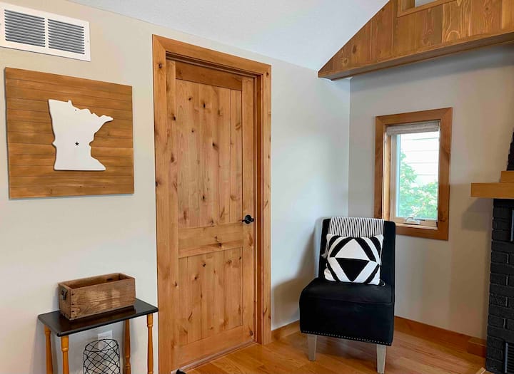 Lakeshore Lodge - Melrose, MN