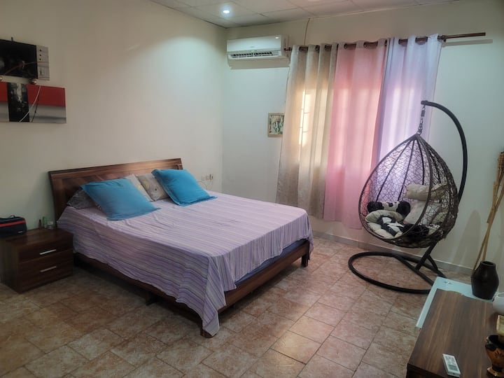 Chambre Avec Salle De Bain Privée Et Lit Kingsize. - Djibouti