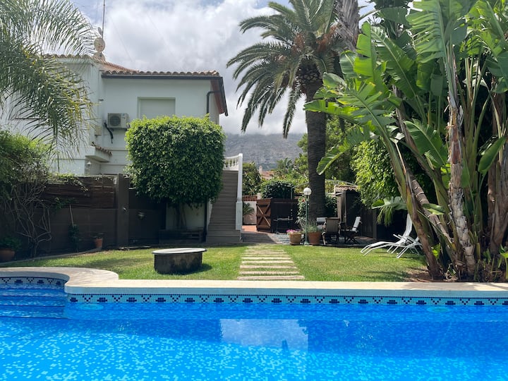 Paz Y Mar Con Piscina, Jardín Y Parking Privado 🐾. - Jávea