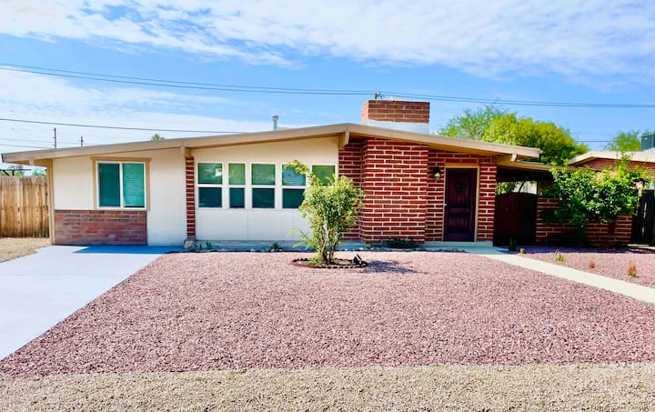 La Casa De Ladrillo - Tucson, AZ