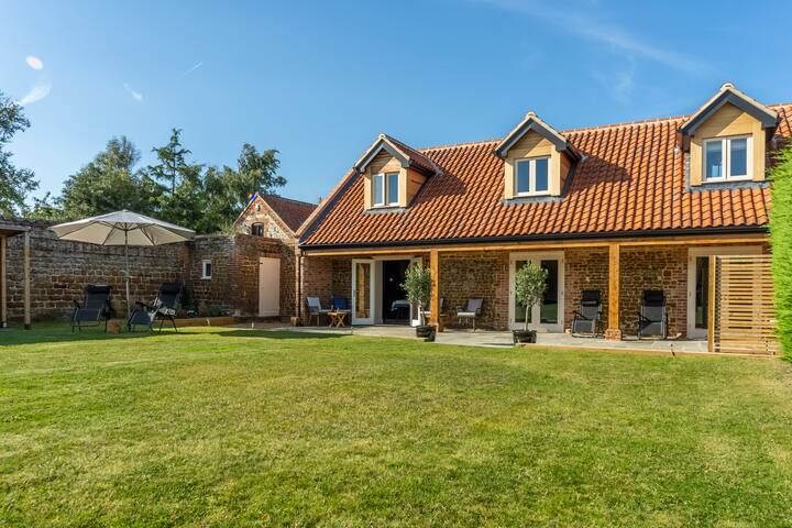 Beautiful Boutique Cottage 10mins Walk From Beach - Thornham