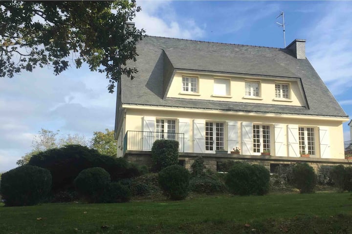 Grande Villa Les Pieds Dans L'eau 5 Chambres - Guidel