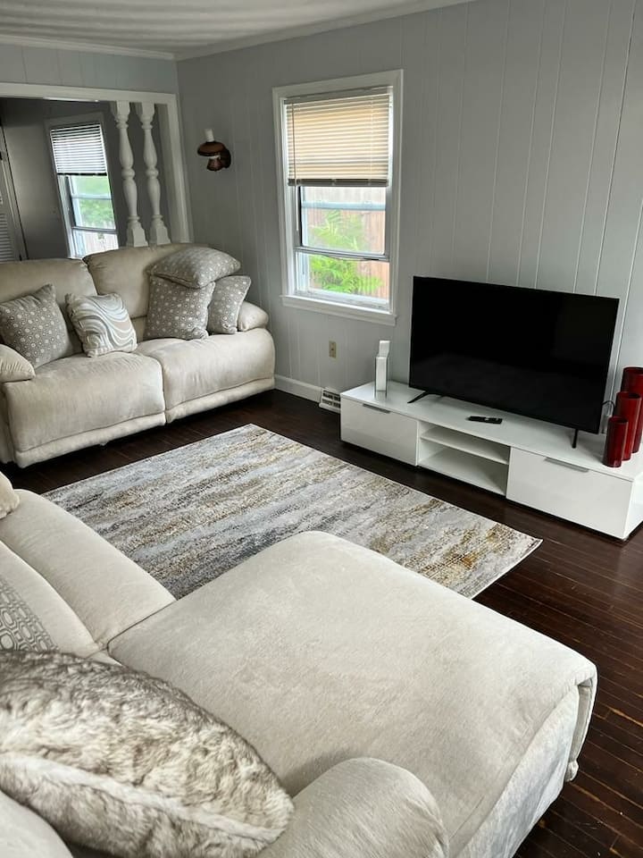 Guest Favorite - Barrington, RI