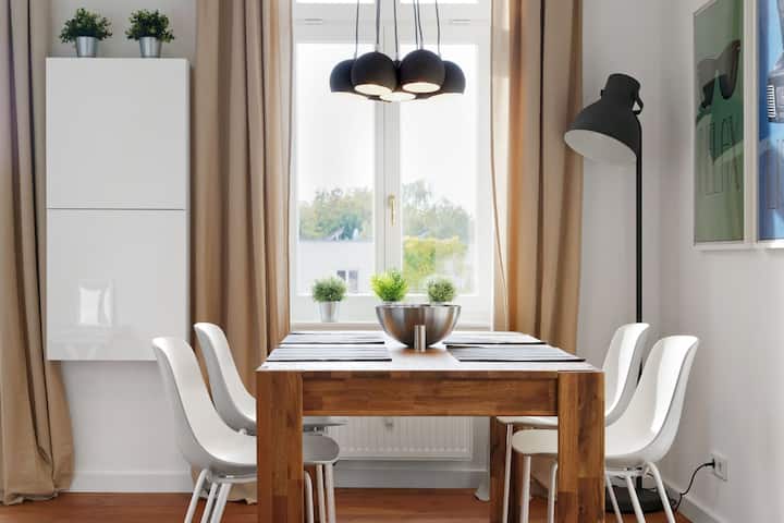 Licht-durchflutete, Moderne 3-zi Whg. Mit - Berlin