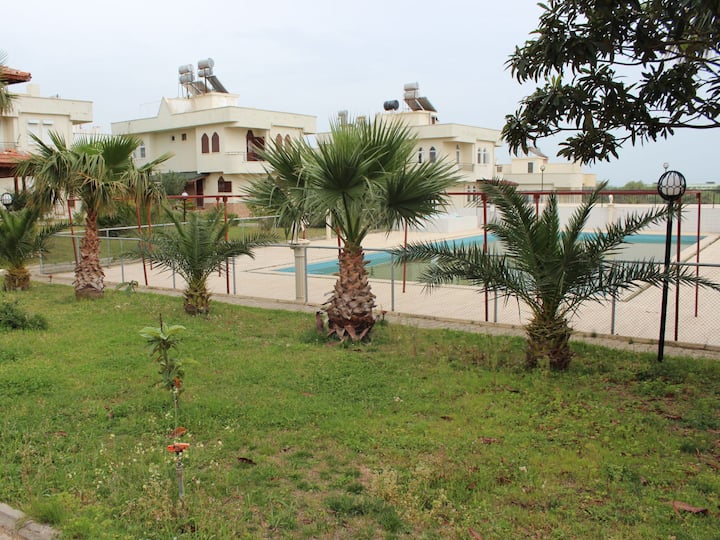 Güneş Ve Deniz Güzel Tatil Kiralıkyazlık Villada - Side