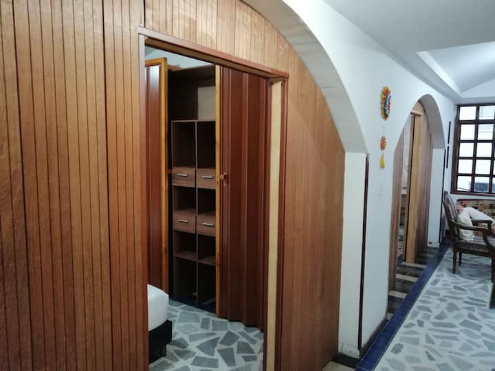 Apartamento Para 2 A 4 Personas Buena Ubicación - Cali