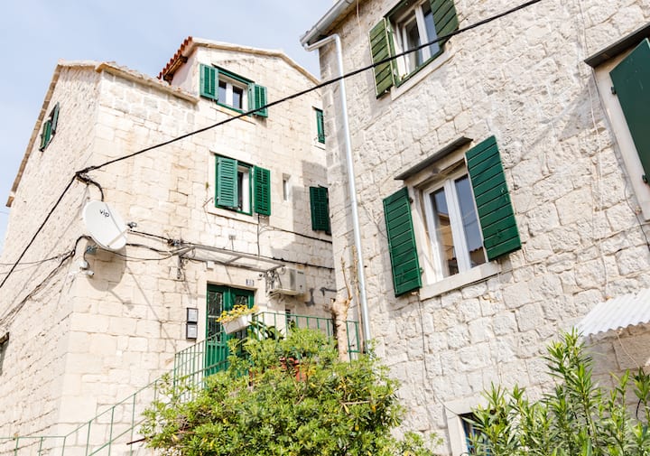 Authentic Old Town Apt Next To Famous Sand Beach:) - Split