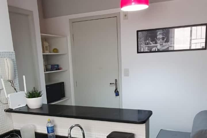 Cantinho Do Ingá: Zona 7 / Próximo Uem / Wi-fi - Maringá