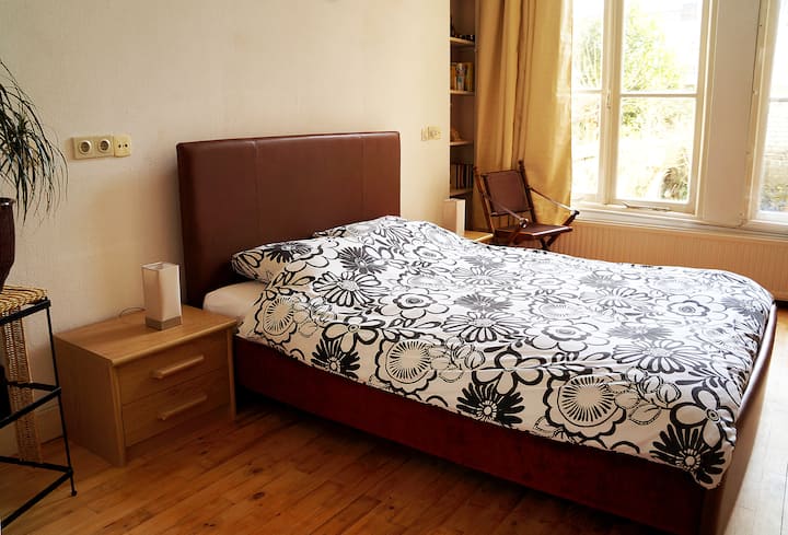 Rosendale, Compleet Appartement Op Begane Grond - Middelburg