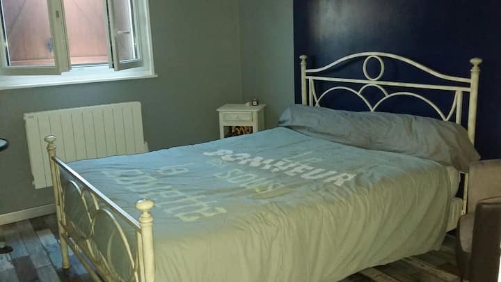 Chambre Avec Douche Dans Maison Au Calme - Mâcon