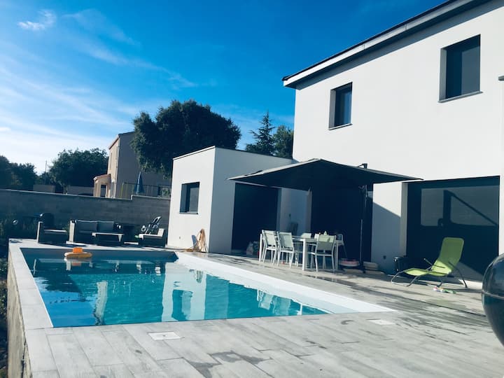 * Villa - Pierrelatte