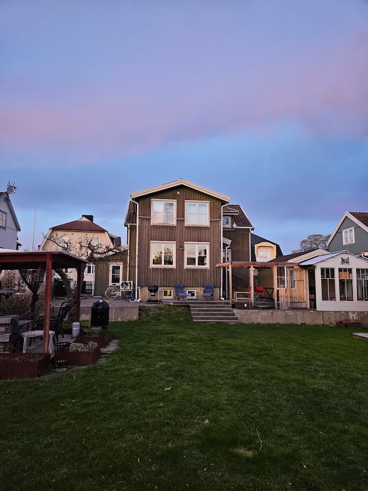 1934 Villa | Sauna & Garden | 11 Guests - Estocolmo