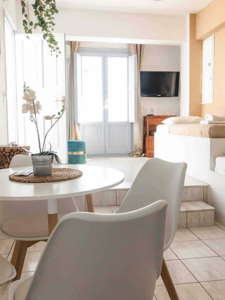 Elkaza Junior Villa Semi Ocean View - Cyclades