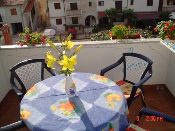 Cozy&sunny Studio With Terace  , Free Wi-fi - Rovinj