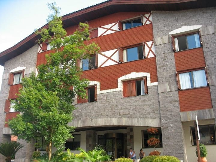 Suíte 206 Sacada- Alpenhaus (Sky Borges) - 6 Pes - Gramado