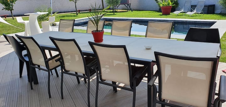 Villa Familiale Avec Piscine Chauffée - Crémieu