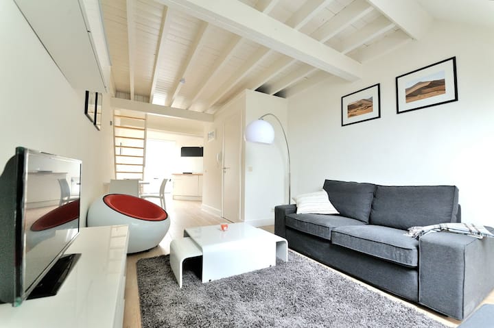 Duplex Flat Brussels, Rue Des Capucins (39-3d) - Jette