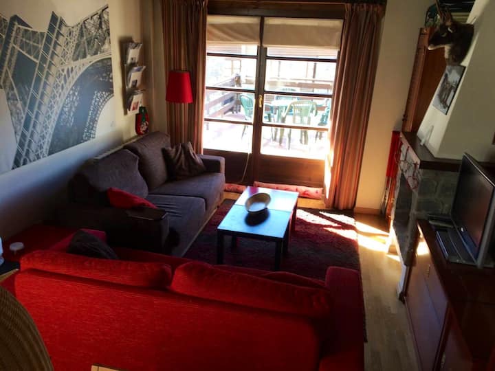 Apartamento En El Pueblo De Formigal. - Candanchú