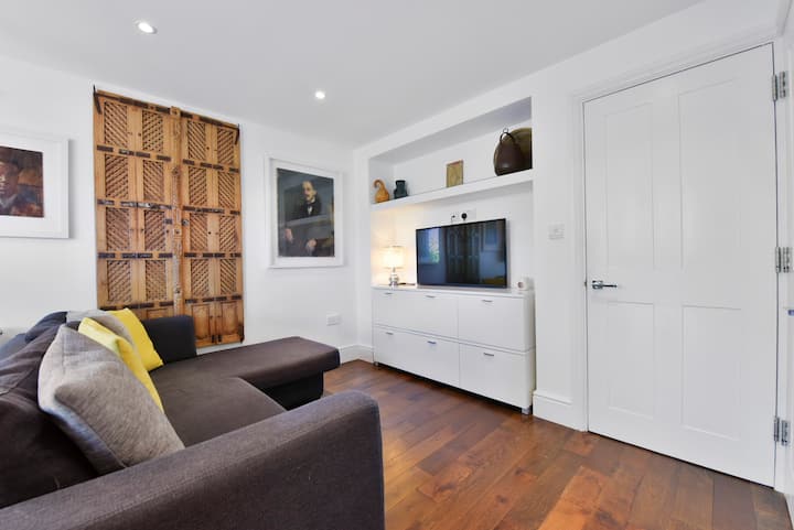 2 Bed Town House Walk Tower Bridge Free Parking!! - London, UK