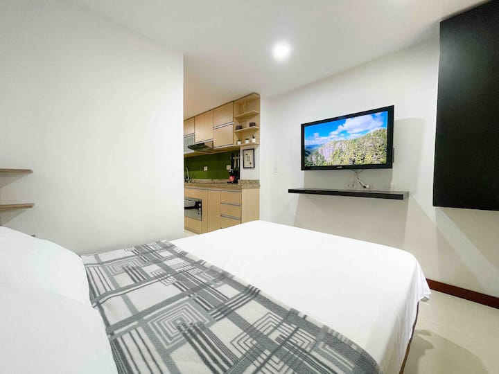 Elegant & Cozy Loft Close To Mall And Park - Cali