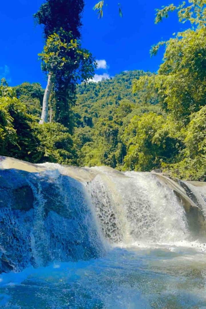 D'adzra Chalet A (Lata Kertas) - Airbnb