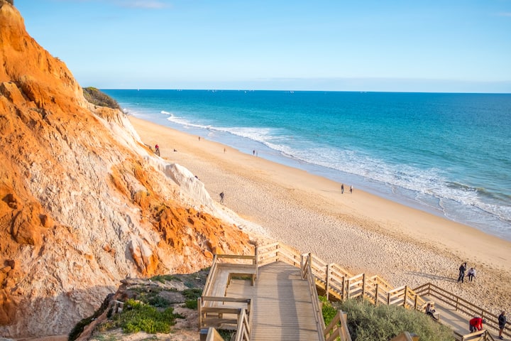 Discover The Virgin Beach Surrounded By The Nature - Algarve