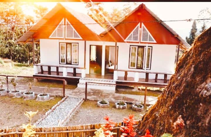 Cottages In The Peaceful Hills Of Kalimpong - Kalimpong