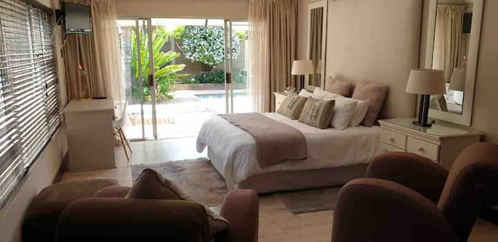 Kempton Park Self Catering Annies Place - Kempton Park