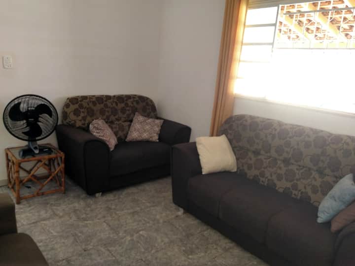 Casa "Sol" A 900 Metros Do Thermas Dos Laranjais.. - Olimpia