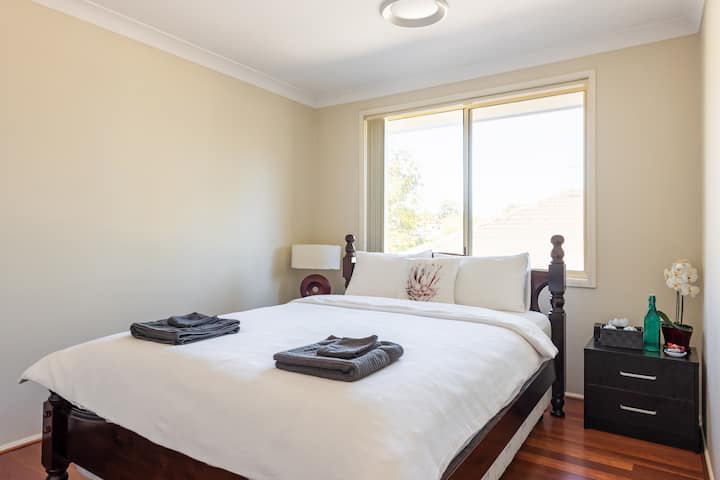 3 Mins To Trains~near Cabramatta~private Room+bath - Liverpool