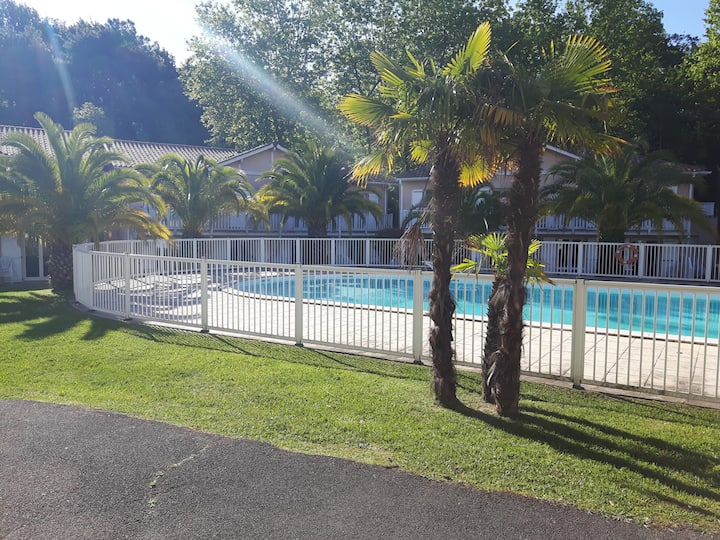T3 En Duplex - Résidence Calme Avec Piscine - Bayona, Francia