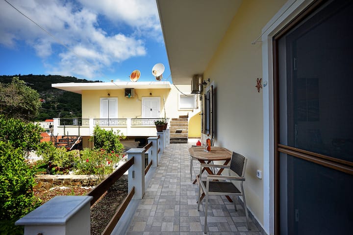 Casa Bella Trio In Gaios Kountouros - Paxi